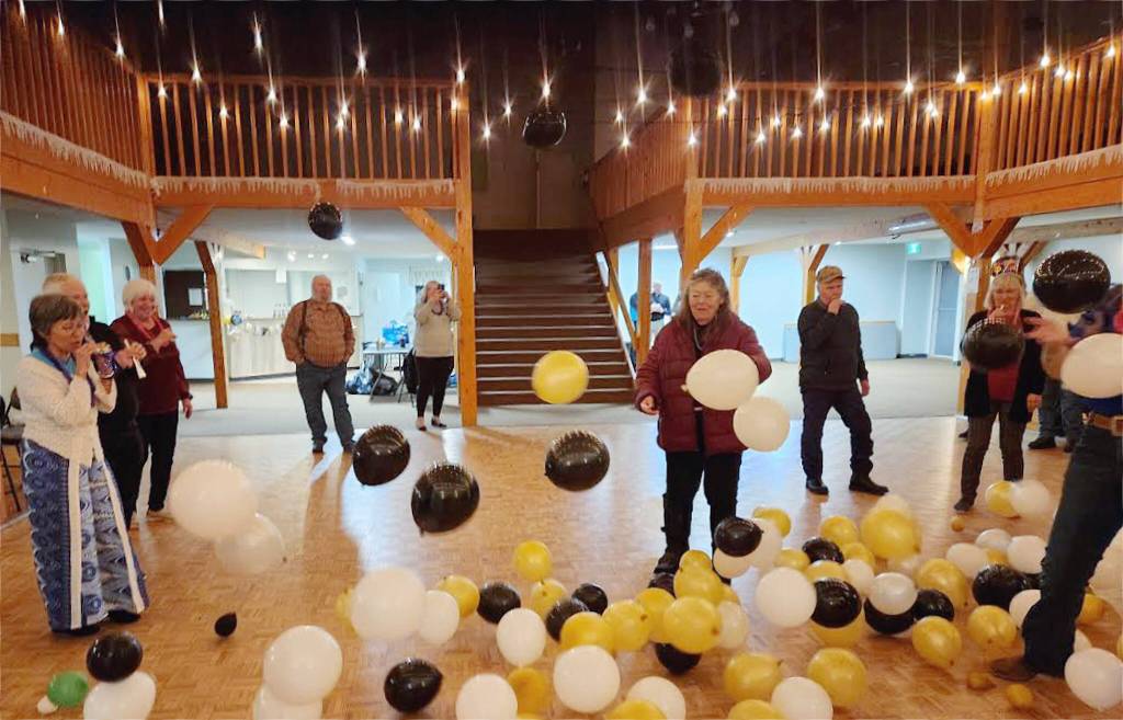 Ball dropped at Ponoka Moose Hall on New Year’s Eve | Ponoka News